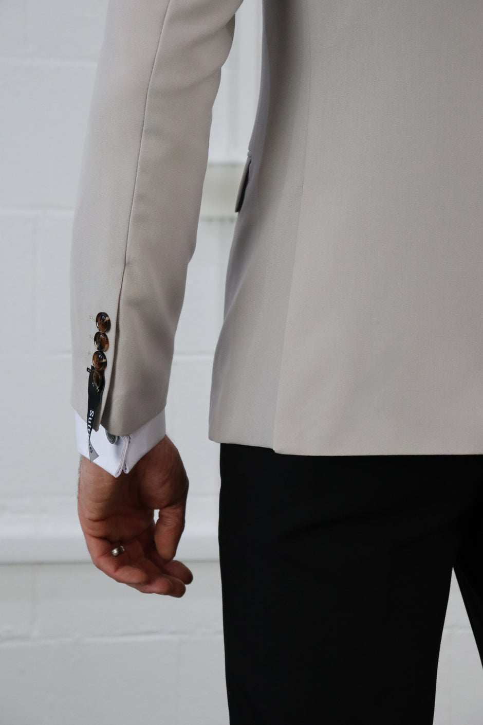 Shop Men's Suits - Slim Fit, Wedding, Tweed, & Plus-Size | Suitbae